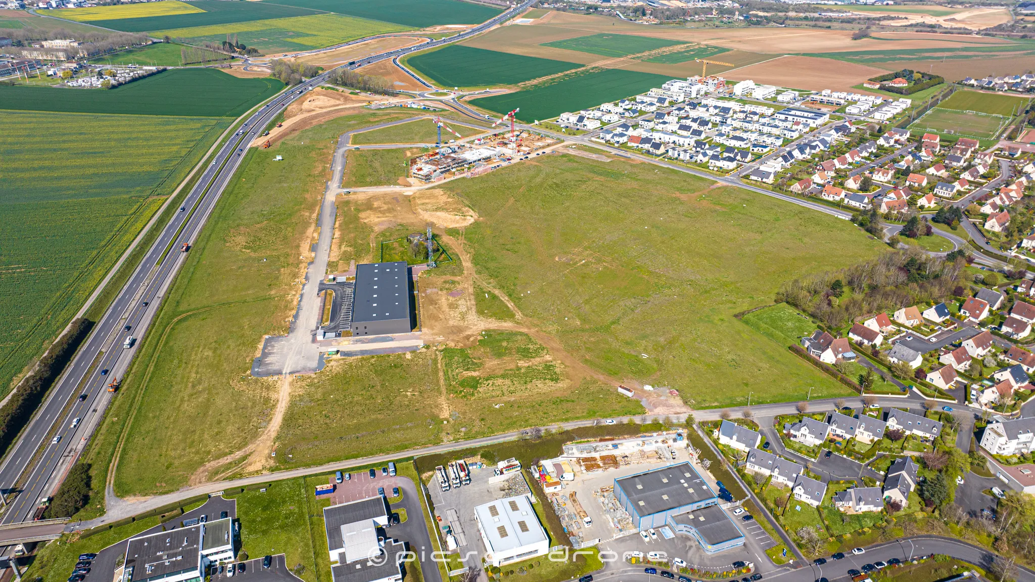 BRETTEVILLE-SUR-ODON, FUTUR TRIANGLE DES CRÊTES